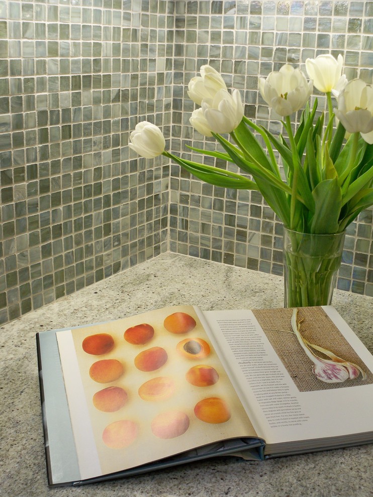 Smart Small Kitchen - Modern - Kitchen - San Francisco - by Yoko Oda ...