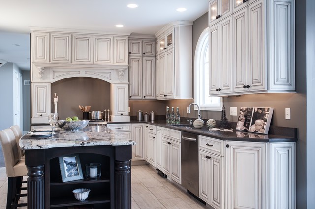 Rsi Cabinets Smith Kitchen Klassisch Küche St. Louis Von RSI