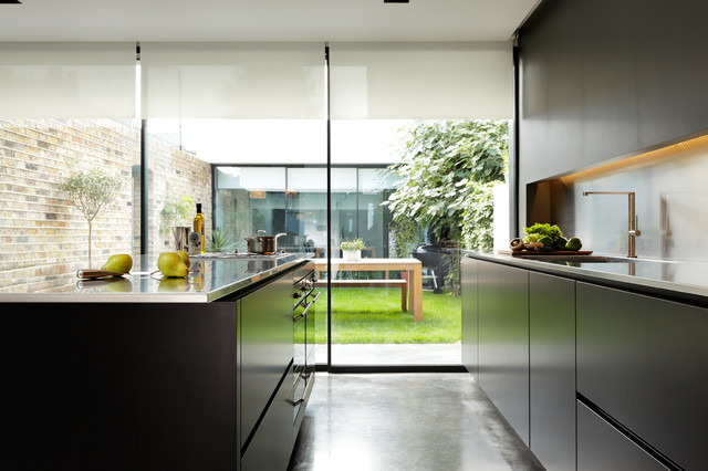 Snowdowne - Sleek, Contemporary Matt Black Kitchen - Contemporary ...