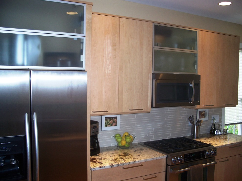 Soft Modern - Modern - Kitchen - Wilmington - by Shoreline Cabinet ...