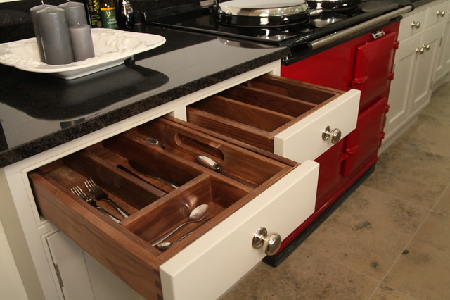 Solid timber Kitchens - Traditional - Kitchen - Melbourne - by Touch ...