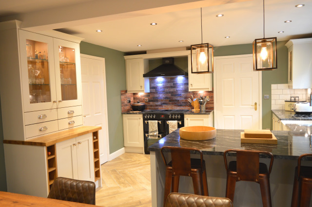 Solid Wood Shaker Kitchen in Porcelain with Granite Worktop ...