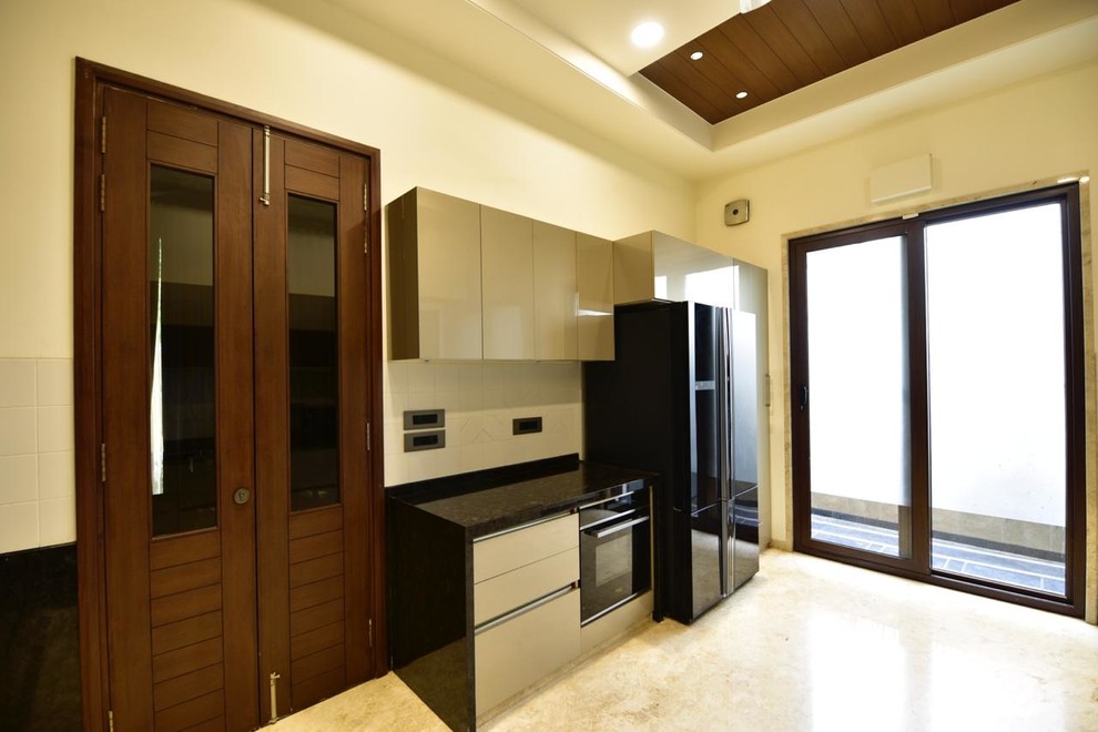 Soni's Kitchen - Modern - Kitchen - Other - by Belso Kitchens | Houzz