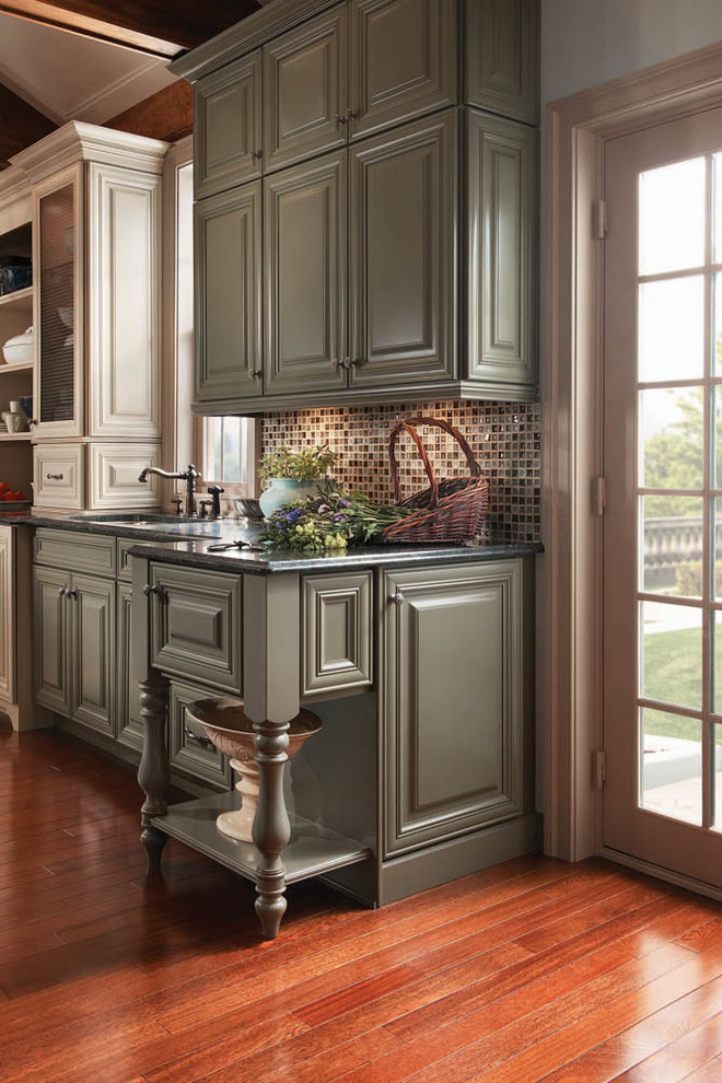 Spotlight: KraftMaid Cabinetry - Traditional - Kitchen - Boston - by ...