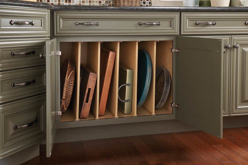 Spotlight: KraftMaid Cabinetry - Traditional - Kitchen - Boston - by ...