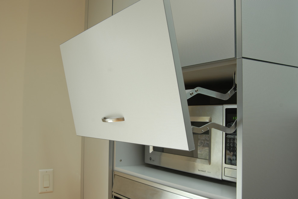 Stacy Kitchen Remodel by Sawhill Custom Kitchens & Design ...