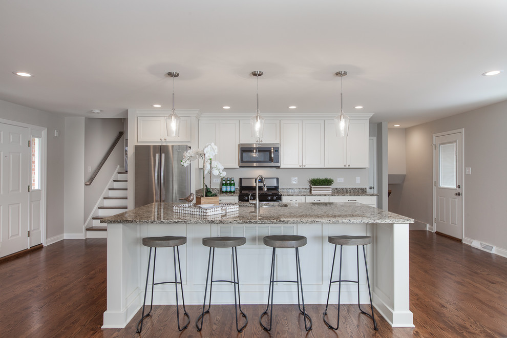 Staging of a beautiful Oak Lawn Flip - Transitional - Kitchen - Chicago ...