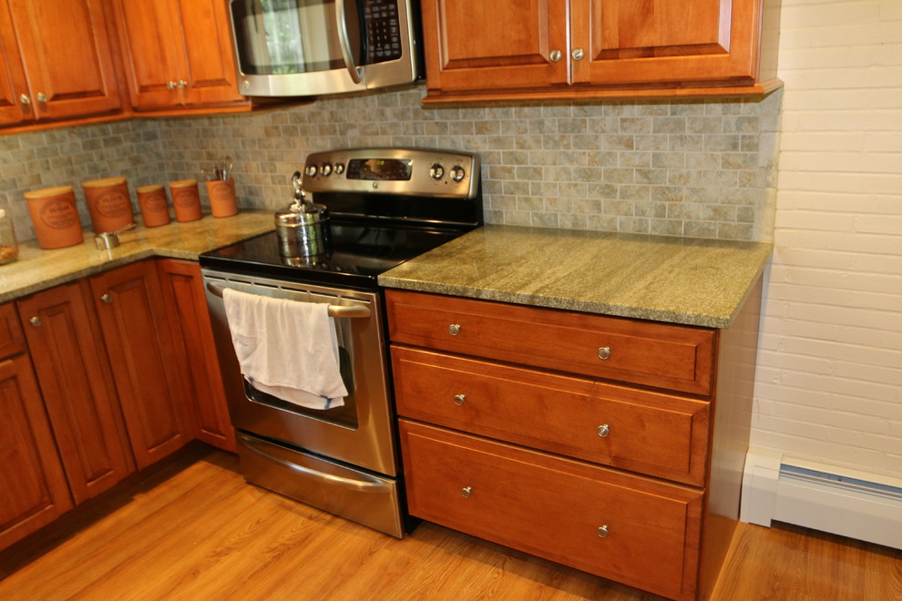 Stained Maple Kitchen Cabinets - Traditional - Kitchen - New York - by ...