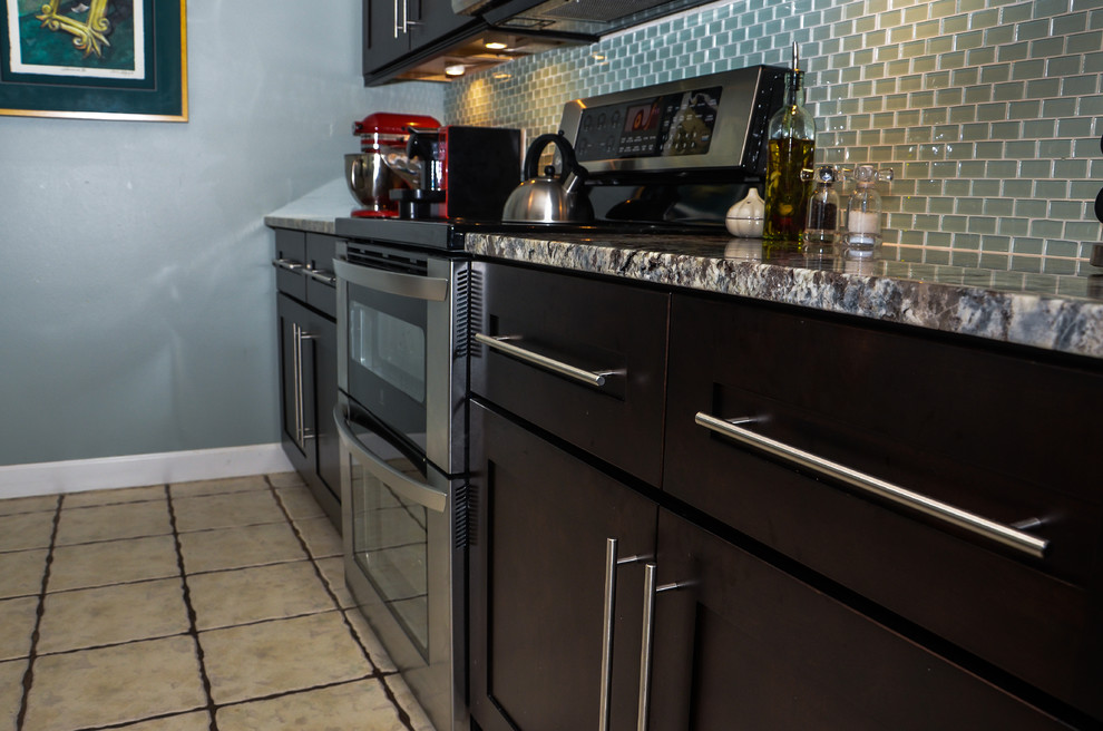 Starlight Kitchen - Contemporary - Kitchen - Orlando - by Total Home ...