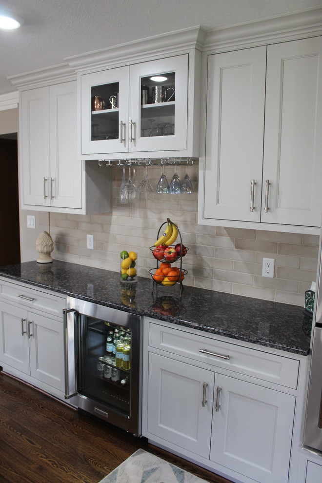 Starmark Beaded Inset Kitchen in Maple Knottingham Repose Grey ...