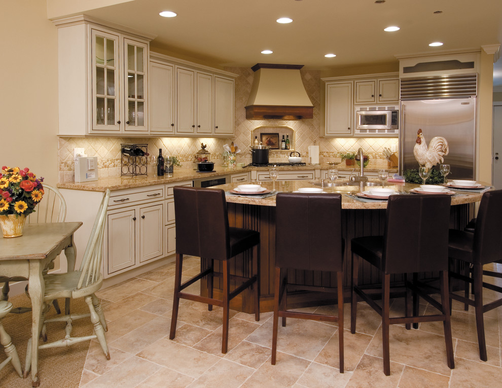 StarMark Cabinetry Kitchen by Designs by Dawn in Petosky, MI ...