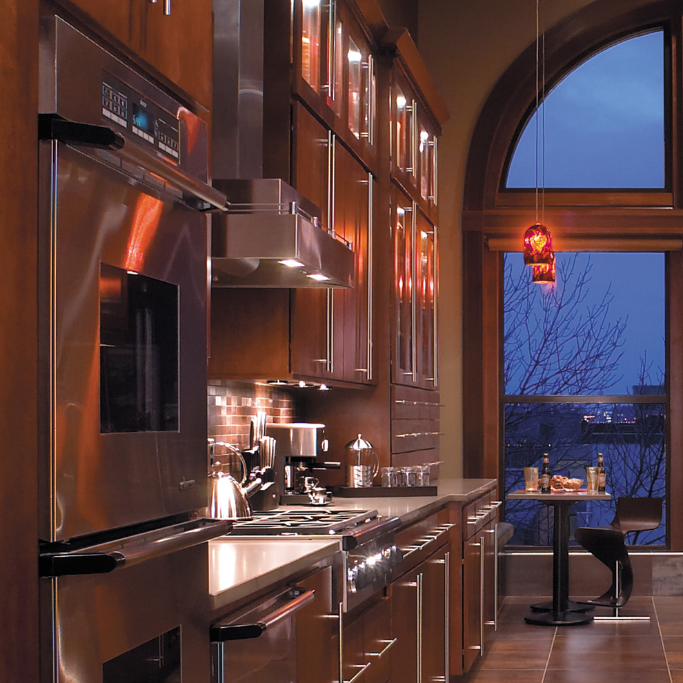 StarMark Cabinetry Kitchen in Tempo door style - Contemporary - Kitchen ...