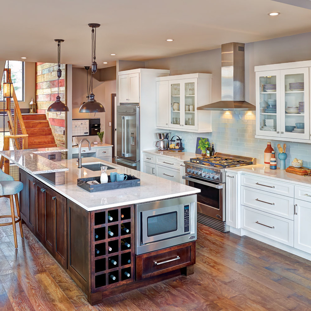 StarMark Cabinetry Traditional Kitchen in White and Mocha - Traditional ...