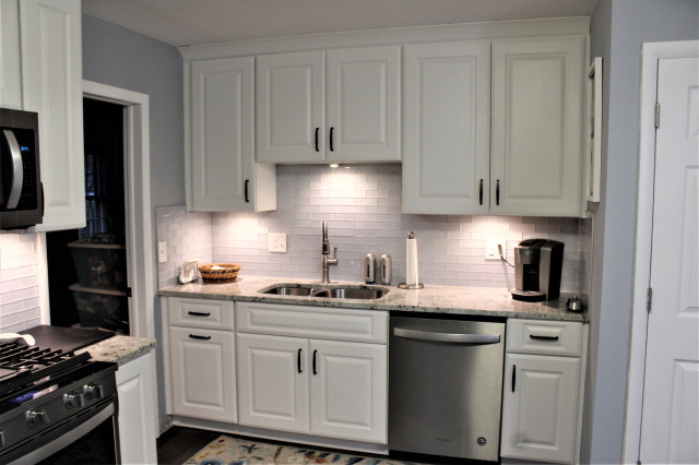 Starmark White Kitchen Cabinets | Cabinets Matttroy