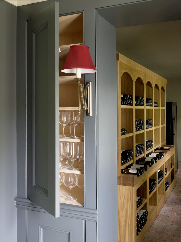 Stockbridge home - Farmhouse - Kitchen - Wiltshire - by Stephanie ...