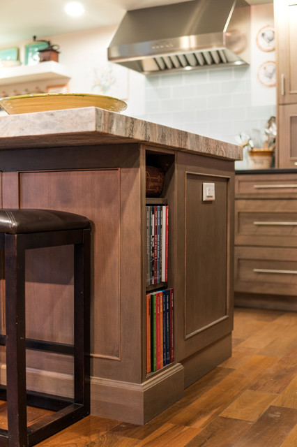 Storm Grey Kitchen - Craftsman - Cuisine - Boston - par White Wood ...