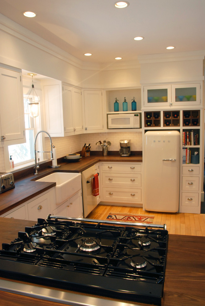 Stowe, Vermont Kitchen Remodel - Farmhouse - Kitchen - Burlington - by ...
