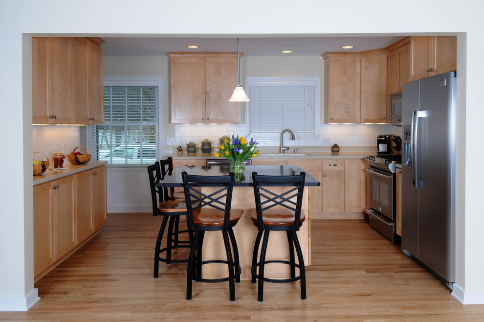 Streamlined Traditional - Traditional - Kitchen - Other - by Bella ...