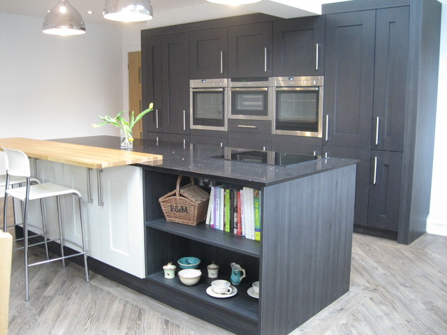 striking family kitchen extension - Contemporary - Kitchen - Other - by ...