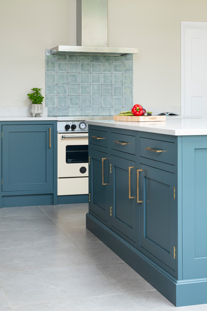 Stunning Blue/Grey Kitchen - Traditional - Kitchen - London - by ...