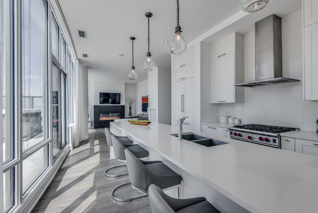 Stunning Penthouse Overlooking Toronto - Contemporary - Kitchen ...