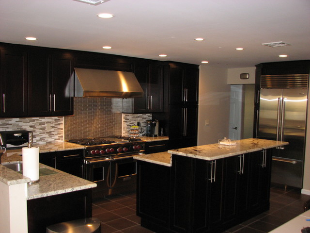 Sub-Zero Wolf 2010-2012 Kitchen Design Contest - Traditional - Kitchen ...