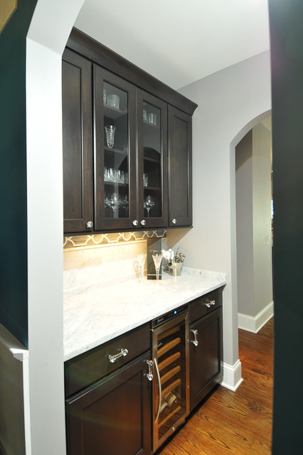 Suburban Glam - Transitional - Kitchen - Chicago - by Kitchen Design ...