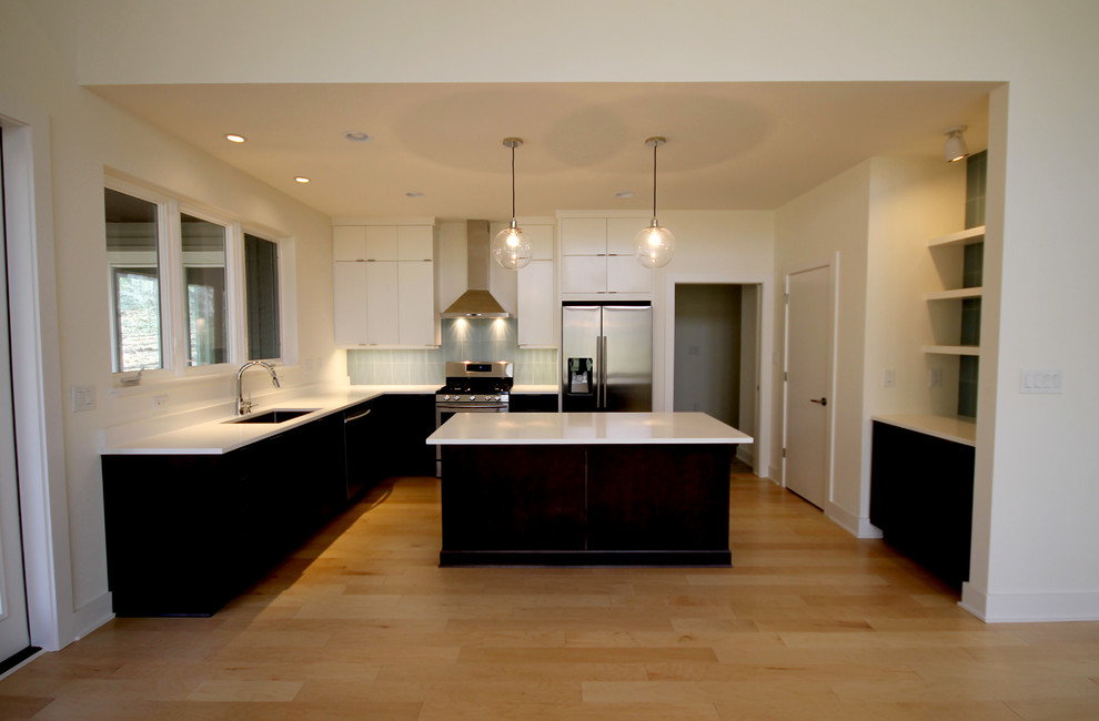 Suburban Modern - Modern - Kitchen - Atlanta - by Architectural ...