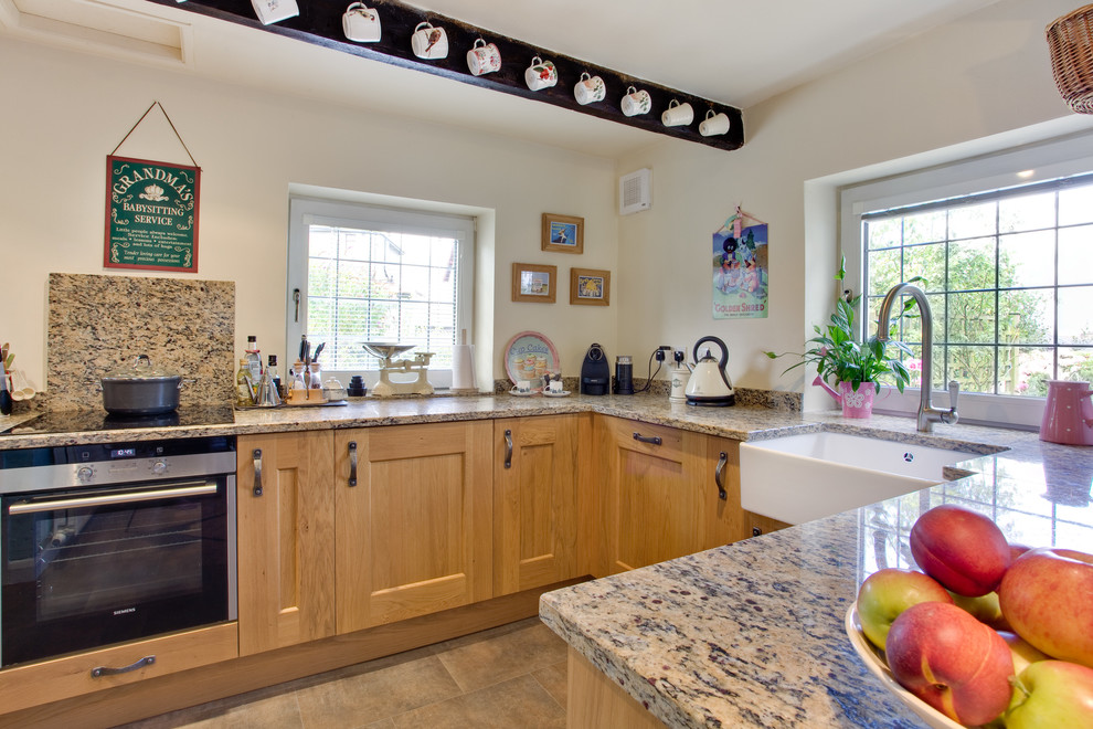 Sue - Traditional - Kitchen - Other - by Kitchens Of Desire | Houzz UK