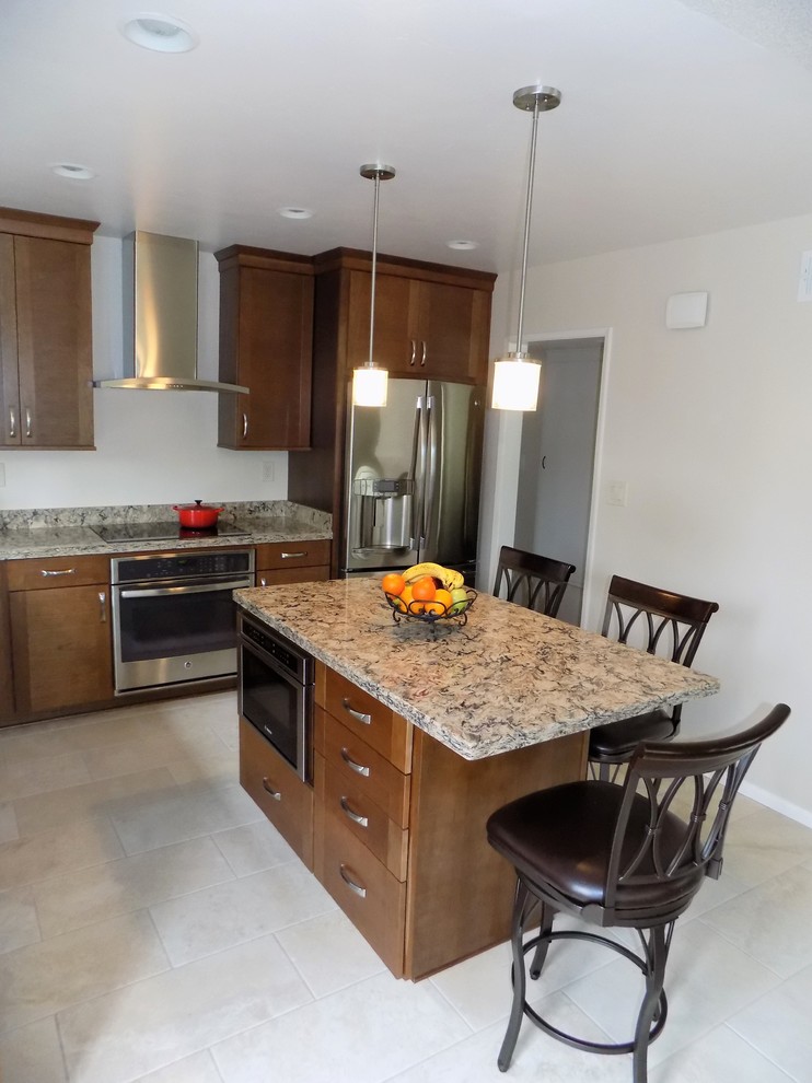 Sullivan - Transitional - Kitchen - San Diego - by Kitchens Plus | Houzz