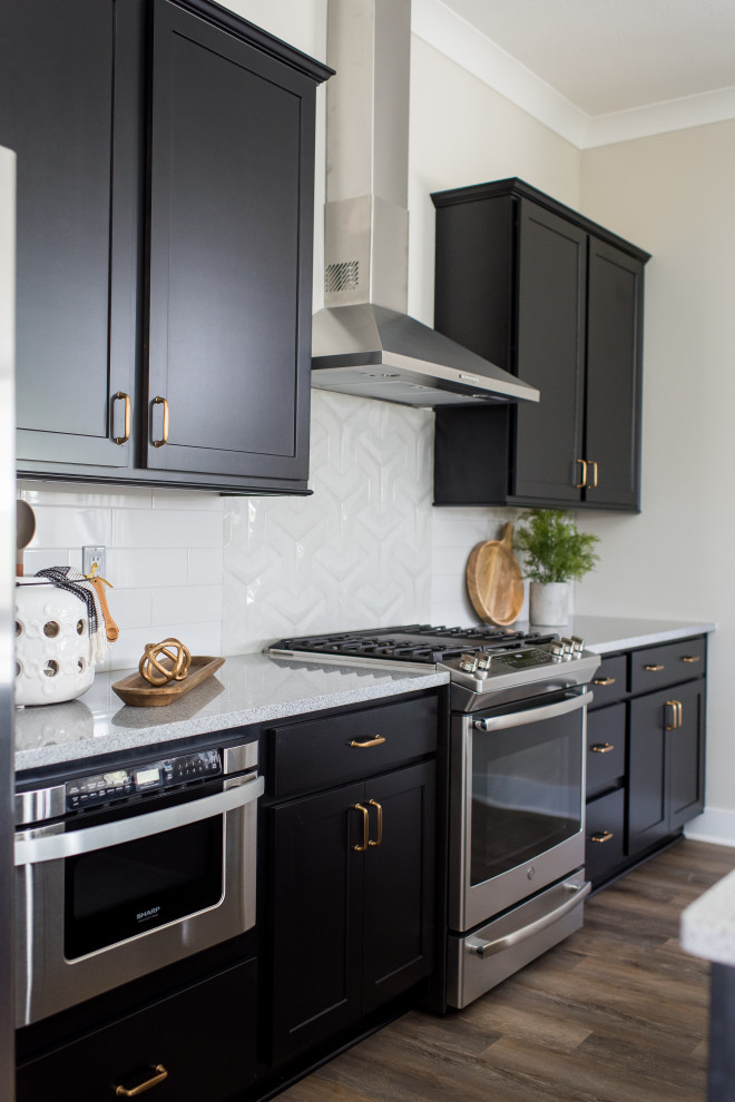 Sunrise Model - Modern - Kitchen - Indianapolis - by Everything Home ...