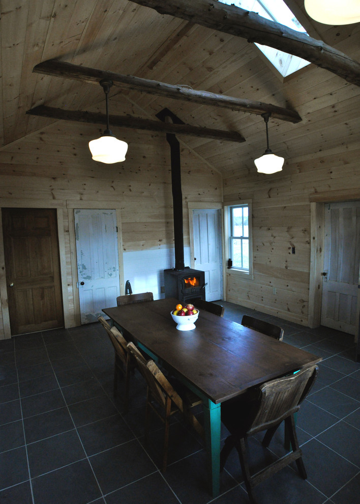 Surprise kitchen - Modern - Kitchen - New York - by User | Houzz