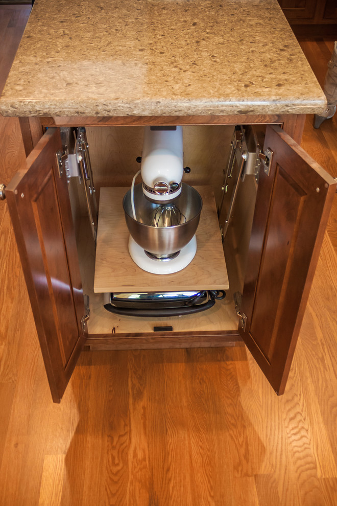 Swan Kitchen - Craftsman - Kitchen - San Francisco - by Hudson Street ...