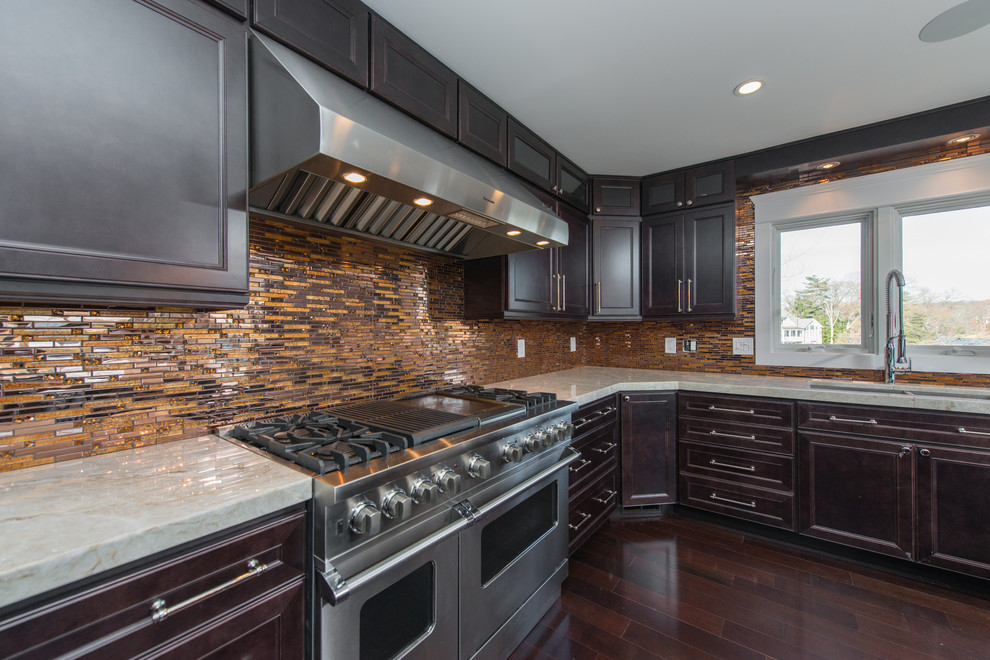 Taj Mahal Quartzite in a Contemporary Kitchen - Contemporary - Kitchen ...