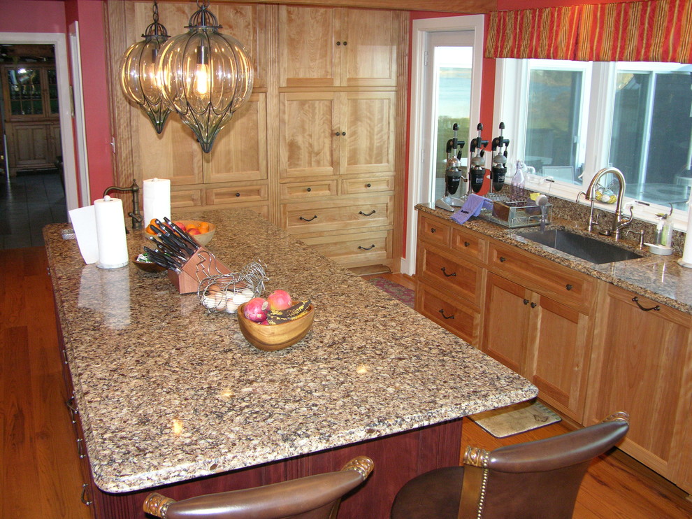 Tam & Joe's kitchen - Traditional - Kitchen - Providence - by A.B ...