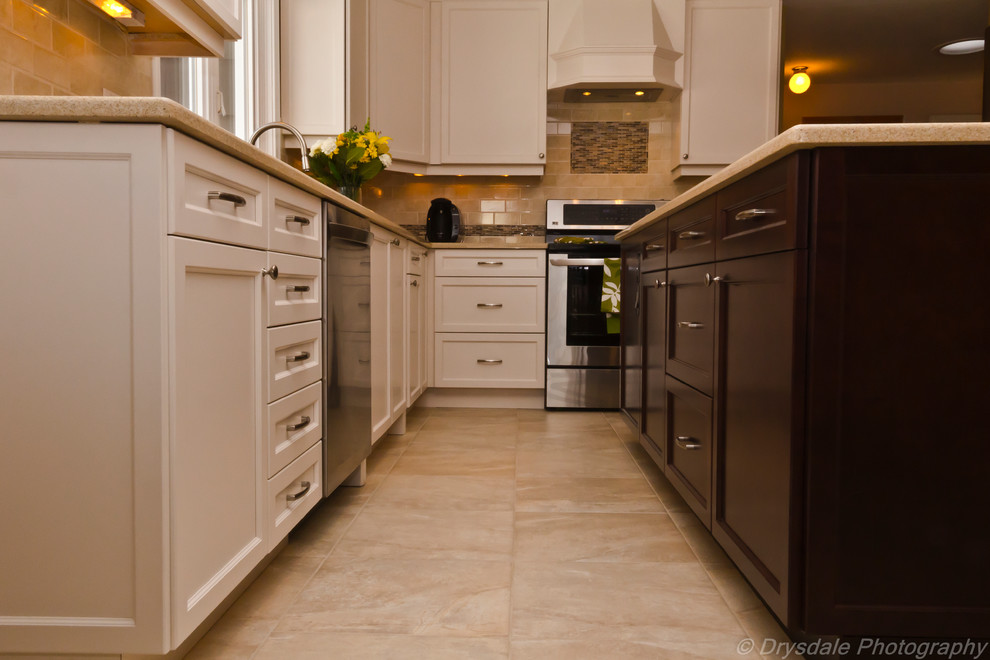 Tangmere Crescent - Traditional - Kitchen - Other - by Kitchen Design ...