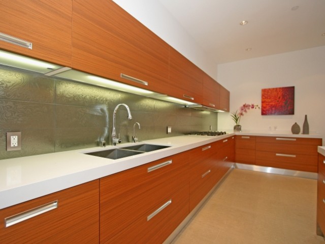 Teak Kitchen - Modern - Kitchen - Los Angeles - by See Construction | Houzz