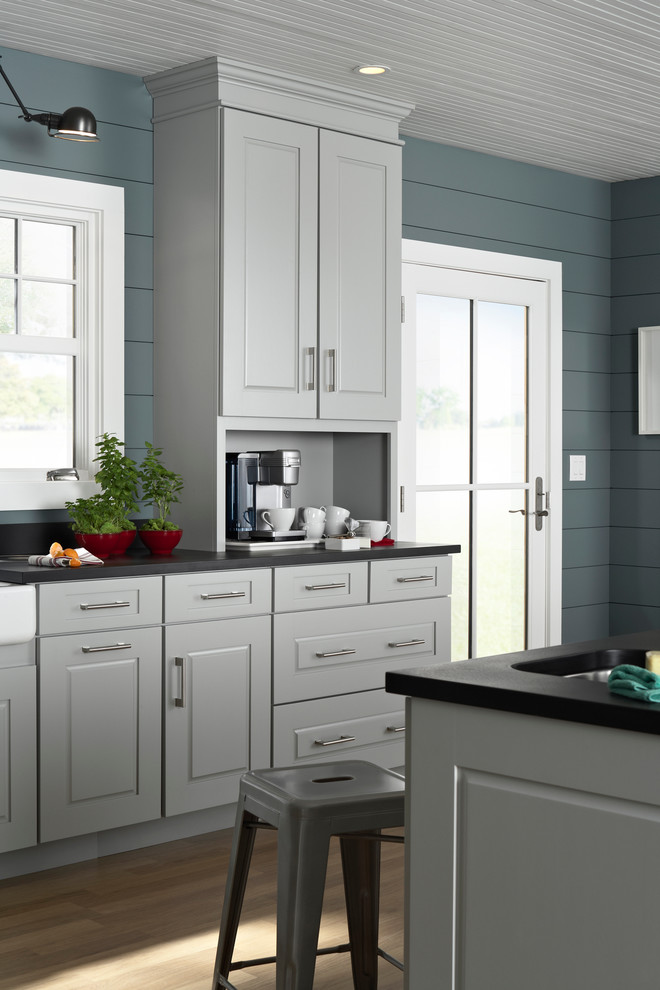 Terrence kitchen - Traditional - Kitchen - Minneapolis - by Rod Brewer ...