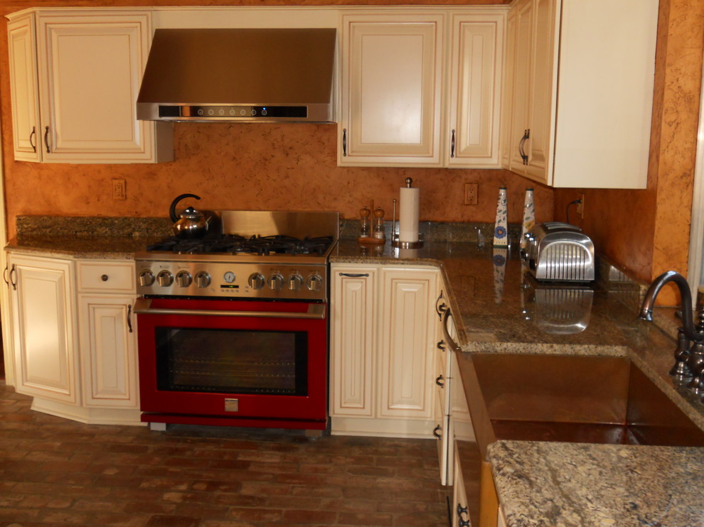 Terry's Tuscan Kitchen - Traditional - Kitchen - New Orleans - by ...