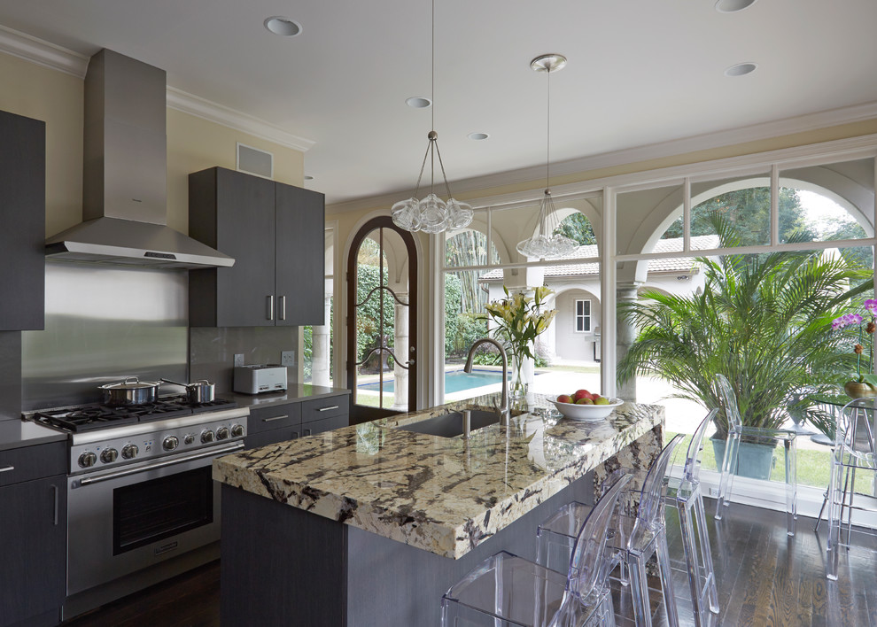 Textured Kitchen - Modern - Kitchen - Orlando - by Central Kitchen ...