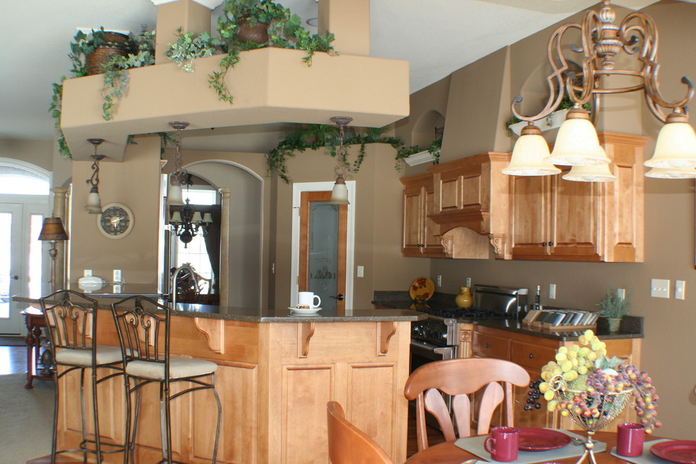 The Abby - Kitchen - Milwaukee - by Demlang Builders | Houzz