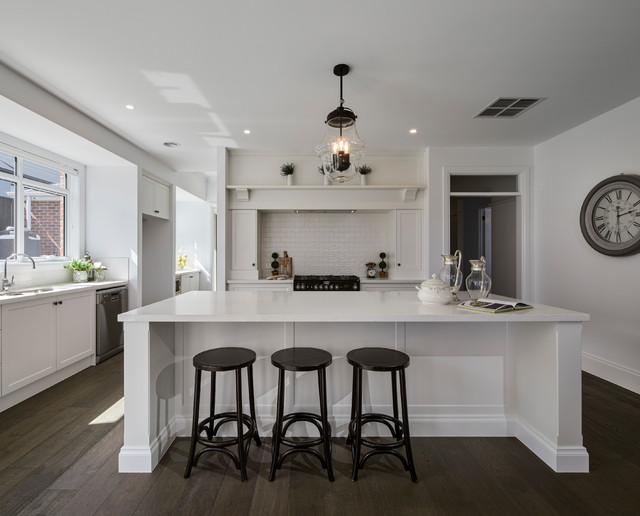 The Adele - Traditional - Kitchen - Melbourne - by Roseleigh Homes | Houzz