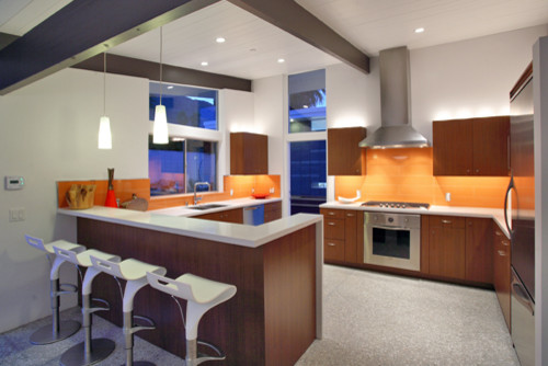 The Butterfly House // Palm Springs - Midcentury - Kitchen - Los ...