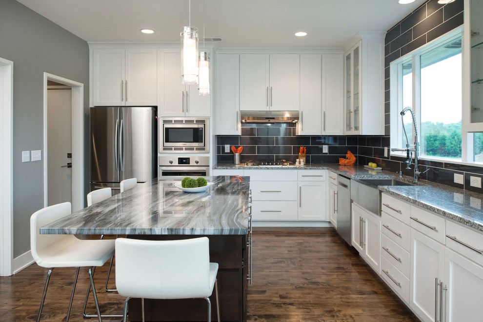 The Cambridge III - Contemporary - Kitchen - Kansas City - by Suma ...