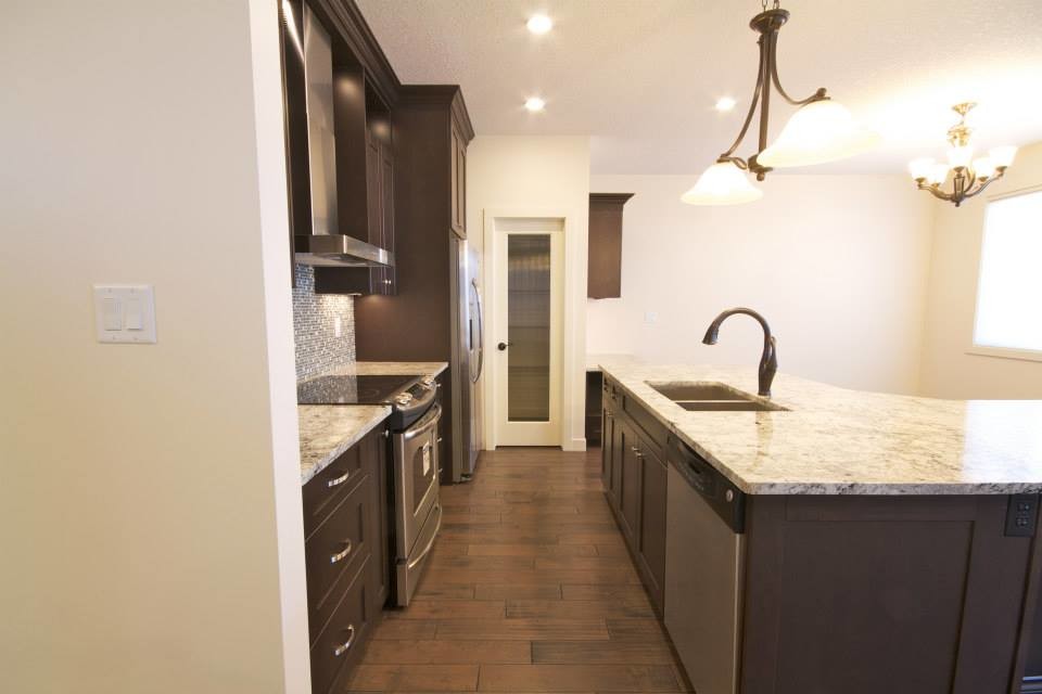 The Cronus - Traditional - Kitchen - Calgary - by Janus Homes | Houzz
