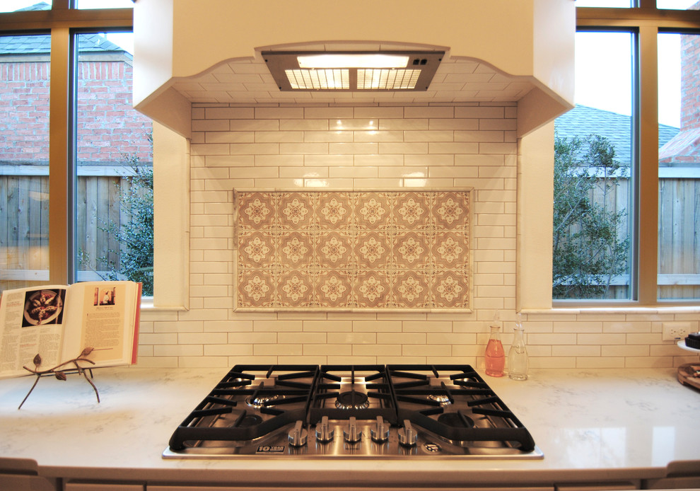 The Everly - Contemporary - Kitchen - Austin - by Ventura Homes | Houzz IE