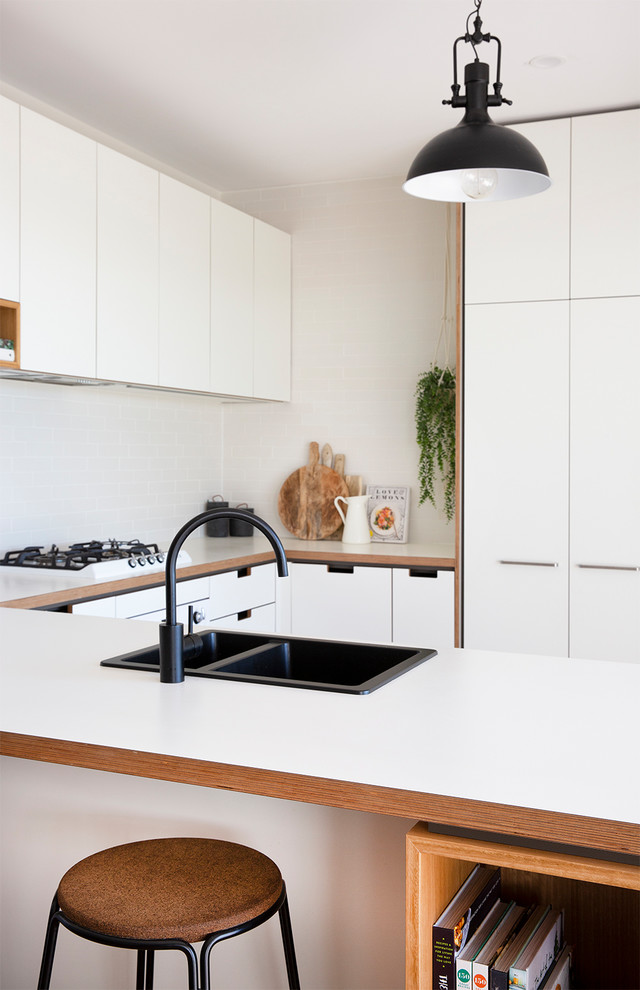 The Gold Coast Beach House - Beach Style - Kitchen - Gold Coast - Tweed ...
