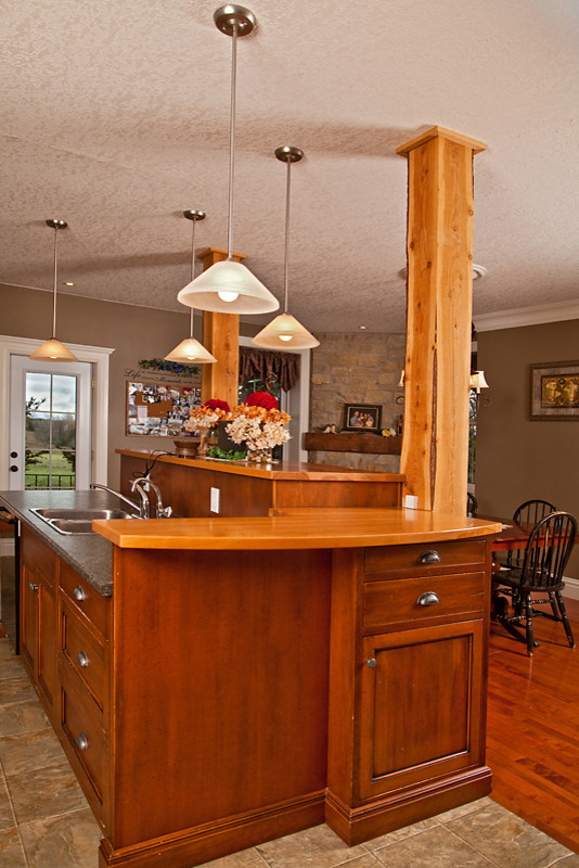 The Homestead - Traditional - Kitchen - Toronto - by Imagine Inc — Home ...