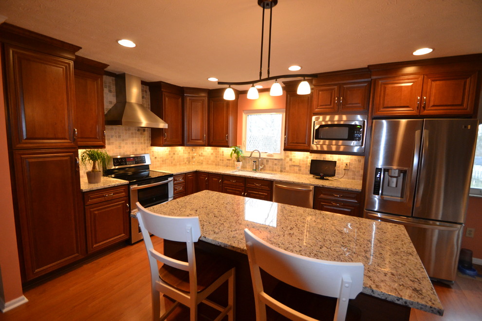 The JAE Company - Fusion - Kitchen - Columbus - by Housetrends Magazine ...