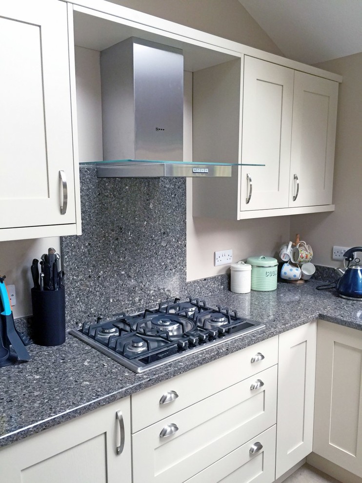 The perfect combination of an elegant shaker style with up to date ...